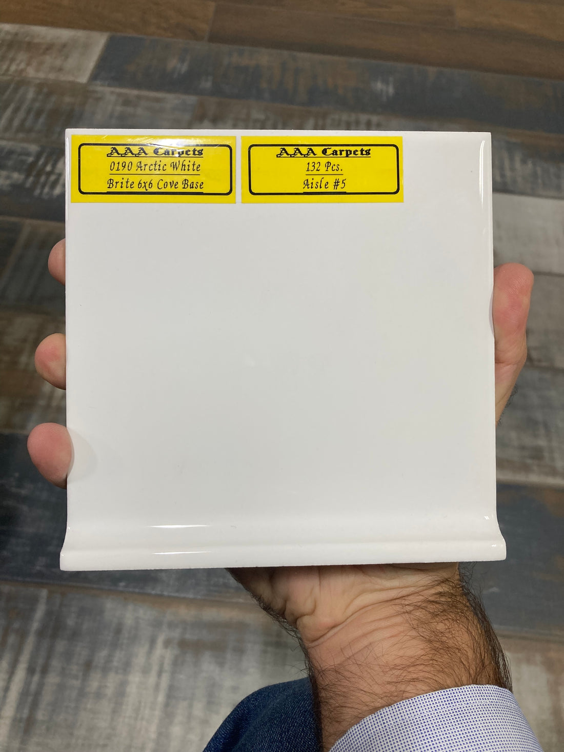 0190 Arctic White Brite Cove Base – AAA Flooring Distributors